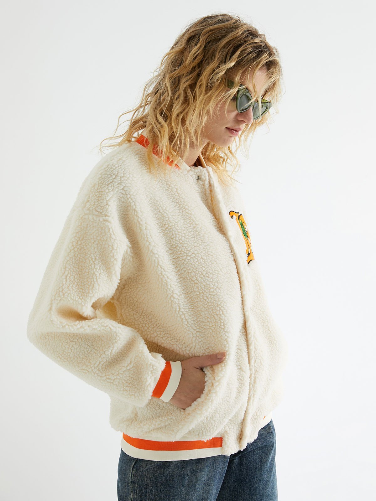 Emmiol Free shipping 2026 Embroidery Sherpa Varsity Jacket Apricot S in ...