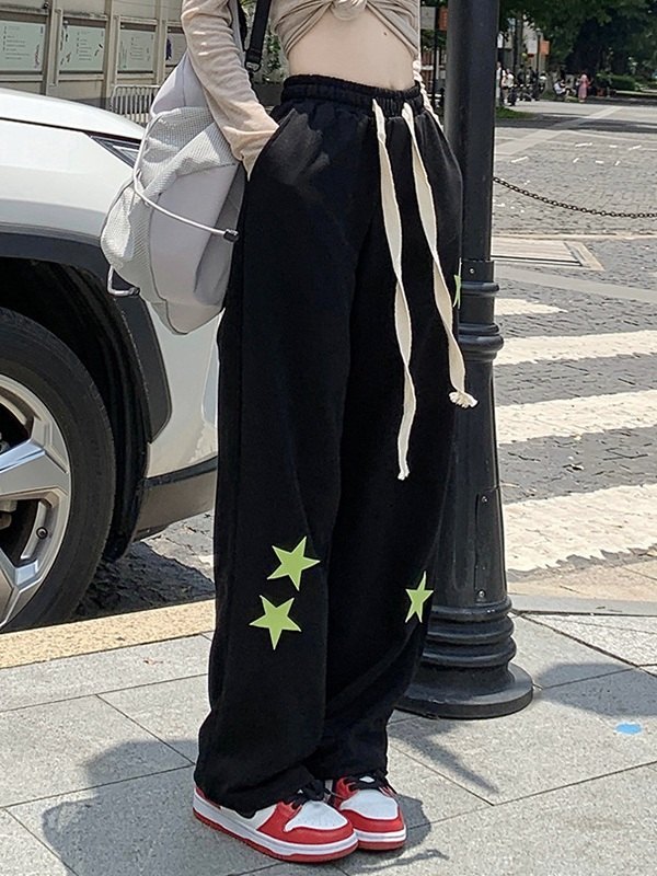 Emmiol Free shipping 2025 Star Patch Baggy Sweatpants Black ONE SIZE in ...